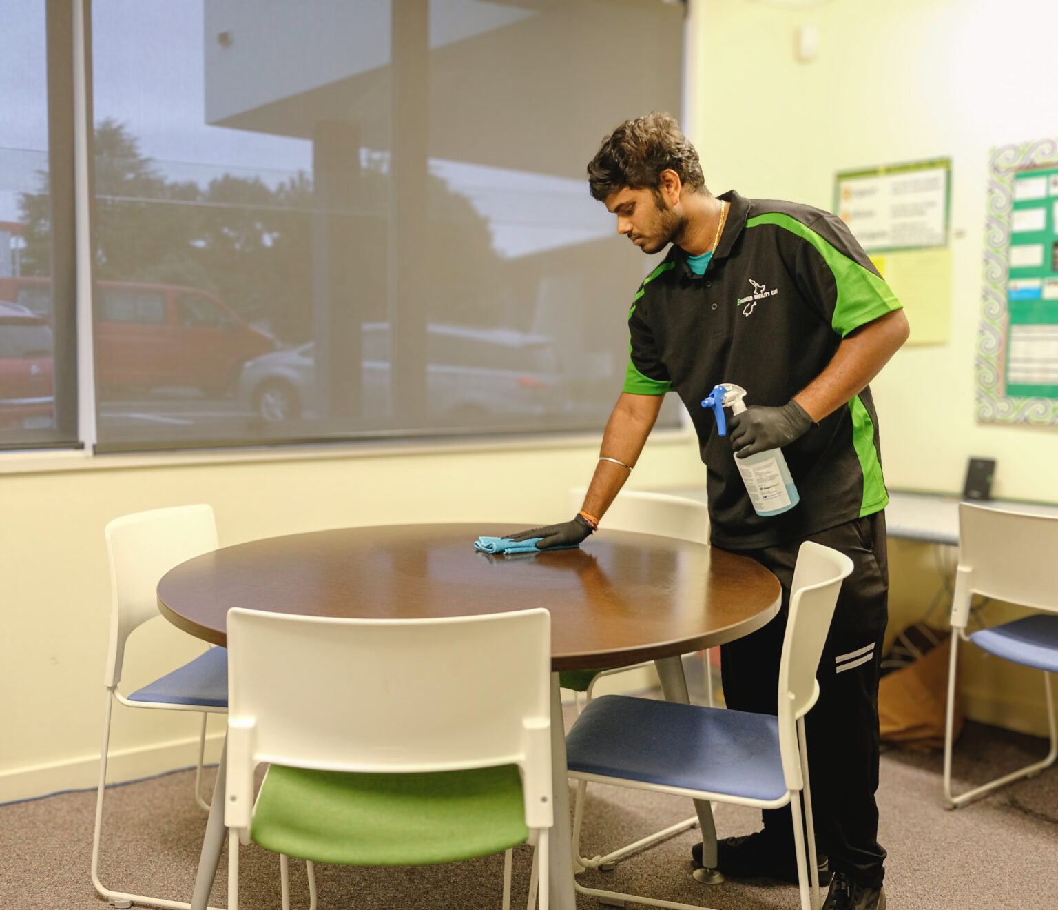 Offices & Corporate Spaces – Advanced Facility Care